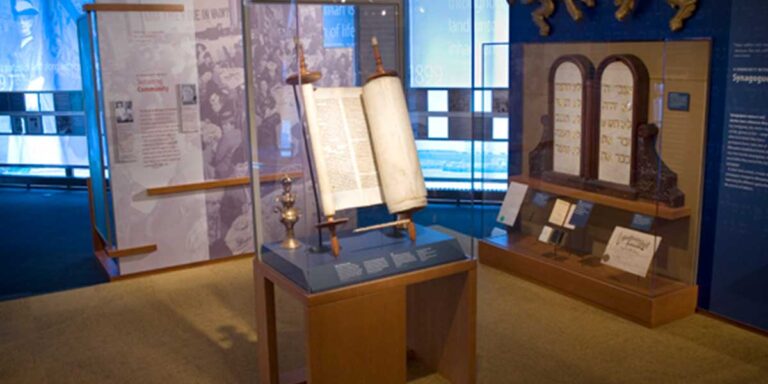 Virtual Exhibits | Jewish Museum Milwaukee